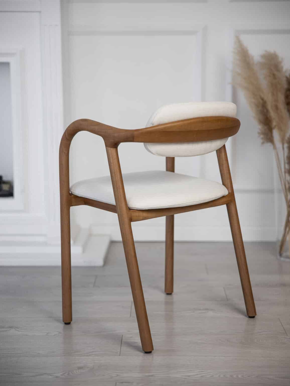Mosso comfort chair, skillfully crafted from solid wood by Charlie Pommier.