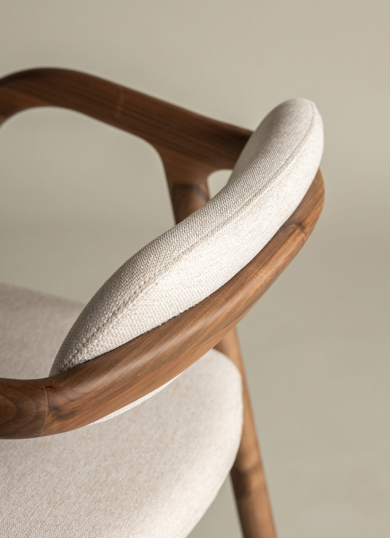 Mosso comfort chair, skillfully crafted from solid wood by Charlie Pommier.